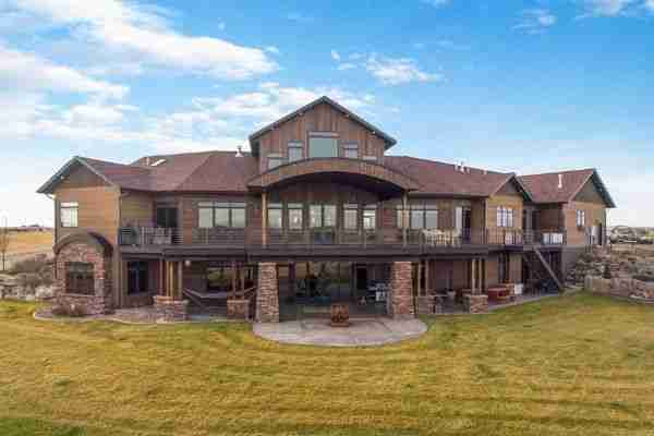 45 Buffalo Dr : Revel Real Estate